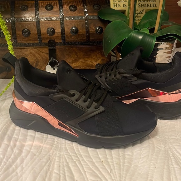 Puma | Shoes | Beautiful New Puma Sneakers | Poshmark